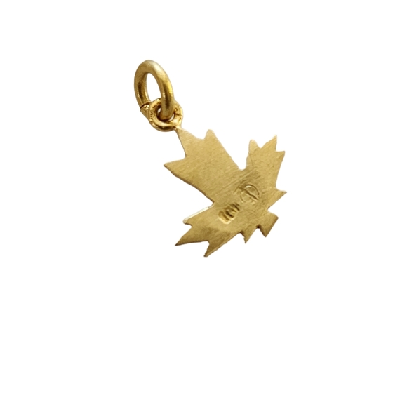 Jewelry | 18k Yellow Gold Maple Leaf Charmpendant | Poshmark